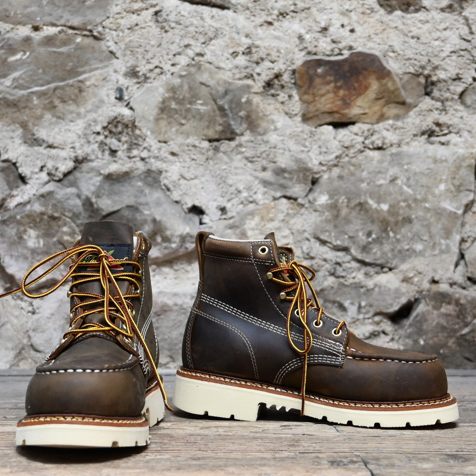 Thorogood Ladies 6" Crazy Horse Moc Toe 90 – Atomic 79